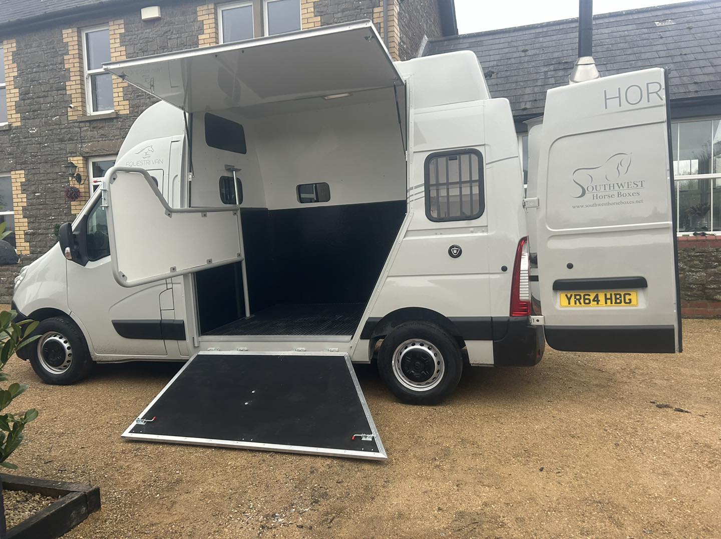 New & Used Horseboxes For Sale - Horseboxe Classifieds